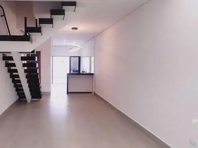 Casa / Sobrado para Venda em Praia Grande/SP Guilhermina 3 Quartos