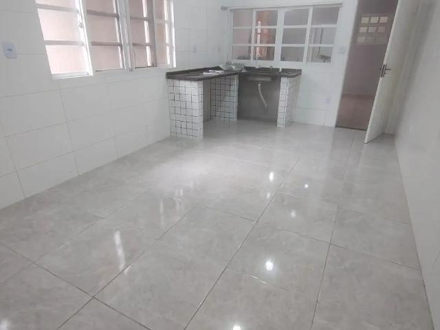 Casa / Sobrado para Venda em Praia Grande/SP Guilhermina 3 Quartos