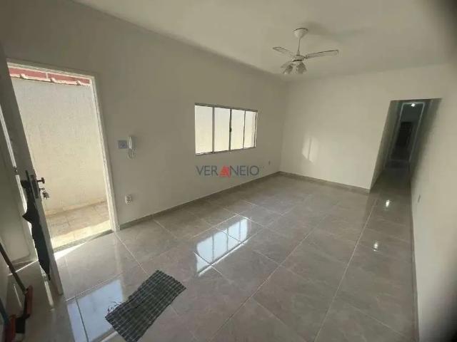 Casa / Sobrado para Venda em Praia Grande/SP Guilhermina 3 Quartos