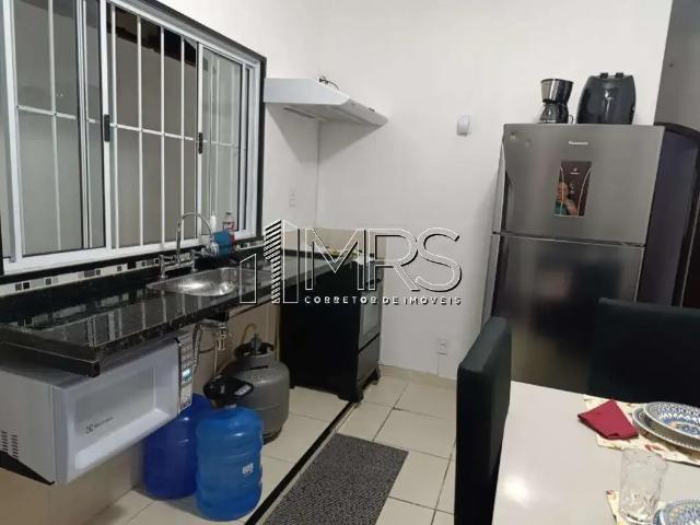Casa / Sobrado para Venda em Praia Grande/SP Guilhermina 3 Quartos