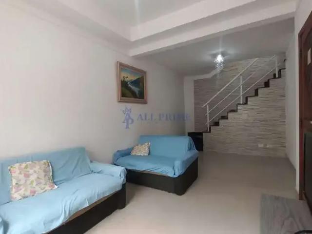 Casa / Sobrado para Venda em Praia Grande/SP Guilhermina 3 Quartos