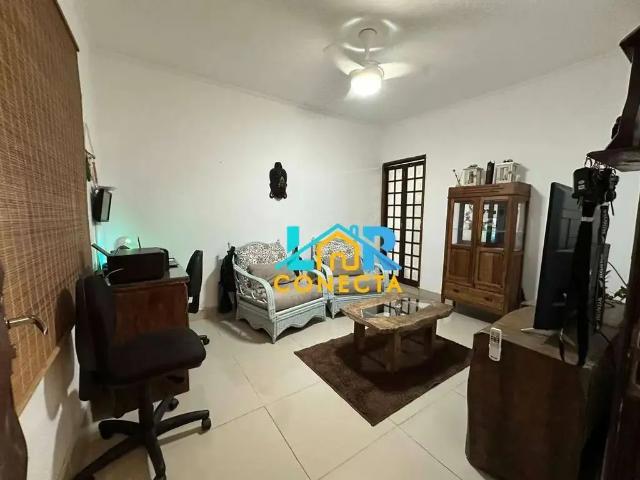 Casa / Sobrado para Venda em Praia Grande/SP Guilhermina 3 Quartos