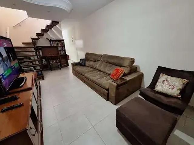 Casa / Sobrado para Venda em Praia Grande/SP Guilhermina 3 Quartos