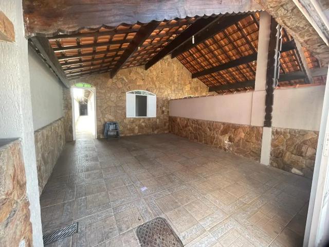 Casa / Sobrado para Venda em Praia Grande/SP Guilhermina 3 Quartos