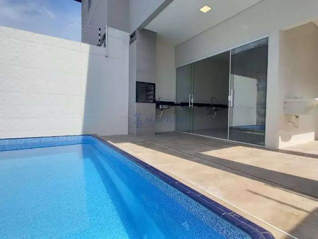 Casa / Sobrado para Venda em Praia Grande/SP Guilhermina 3 Quartos