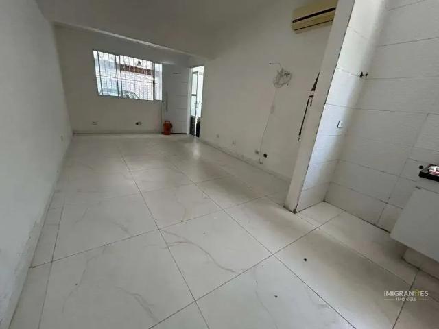 Casa / Sobrado para Venda em Praia Grande/SP Guilhermina 3 Quartos