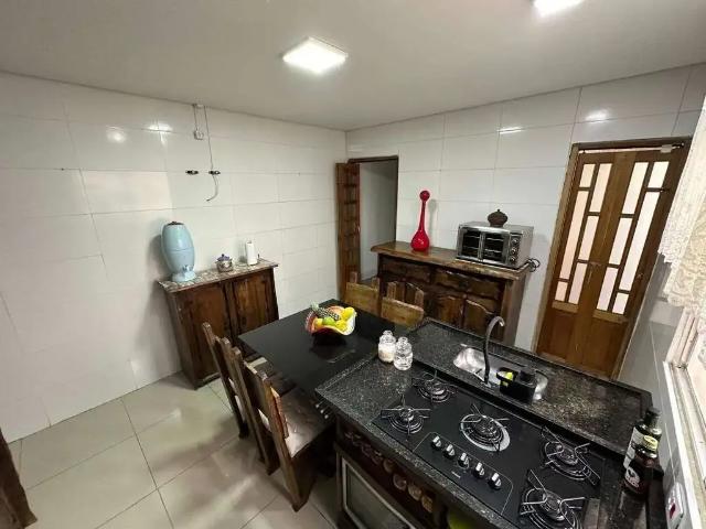 Casa / Sobrado para Venda em Praia Grande/SP Guilhermina 3 Quartos