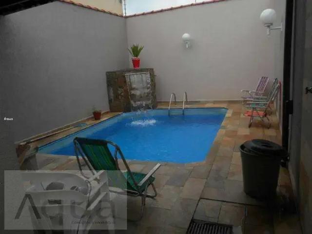 Casa / Sobrado para Venda em Praia Grande/SP Guilhermina 3 Quartos