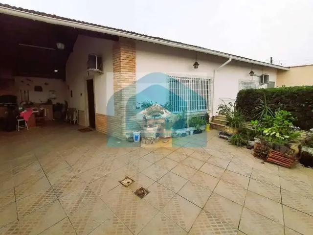 Casa / Sobrado para Venda em Praia Grande/SP Jardim Imperador 2 Quartos