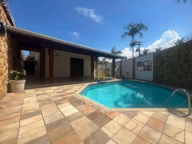 Casa / Sobrado para Venda em Praia Grande/SP Jardim Imperador 3 Quartos