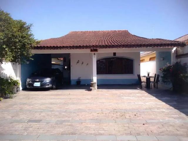 Casa / Sobrado para Venda em Praia Grande/SP Jardim Imperador 5 Quartos