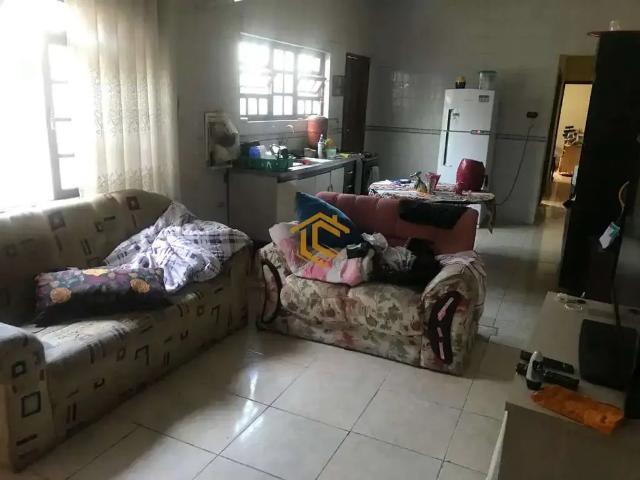 Casa / Sobrado para Venda em Praia Grande/SP Jardim Melvi 3 Quartos