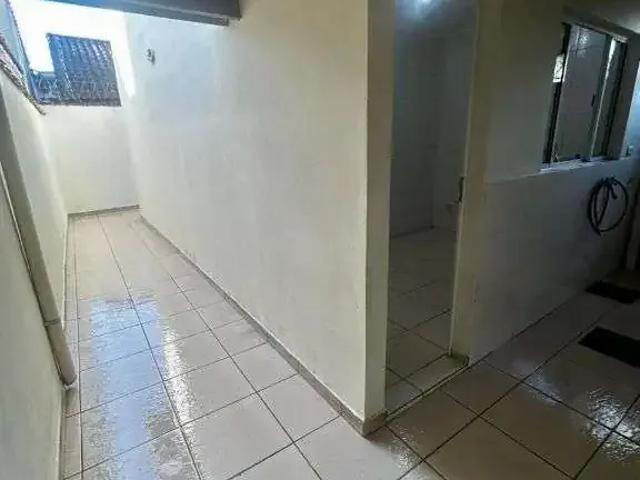Casa / Sobrado para Venda em Praia Grande/SP Jardim Samambaia 2 Quartos