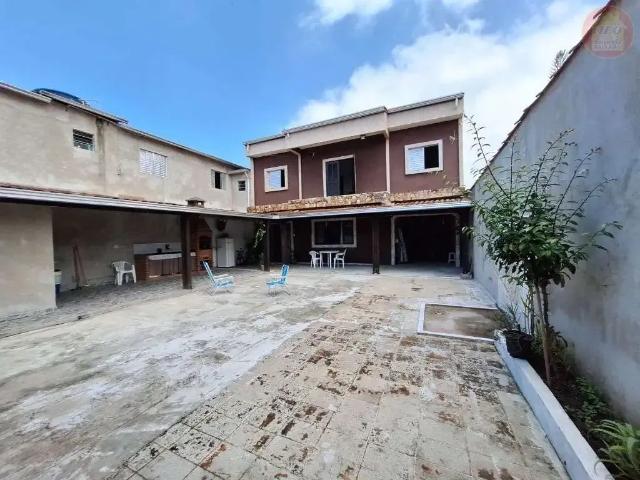 Casa / Sobrado para Venda em Praia Grande/SP Jardim Quietude 4 Quartos