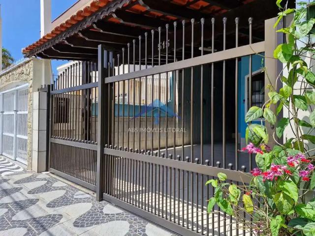 Casa / Sobrado para Venda em Praia Grande/SP Jardim Real 2 Quartos