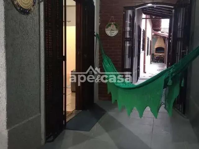 Casa / Sobrado para Venda em Praia Grande/SP Jardim Real 2 Quartos