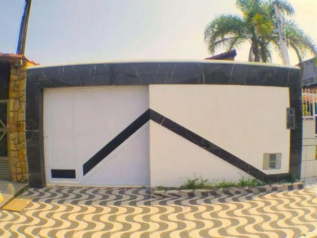 Casa / Sobrado para Venda em Praia Grande/SP Jardim Real 2 Quartos