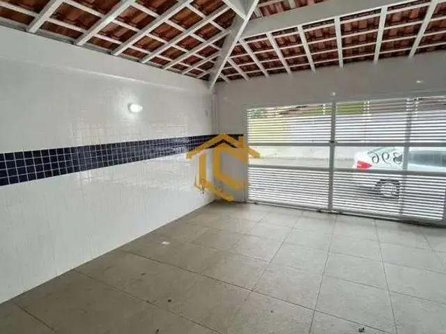 Casa / Sobrado para Venda em Praia Grande/SP Jardim Real 2 Quartos