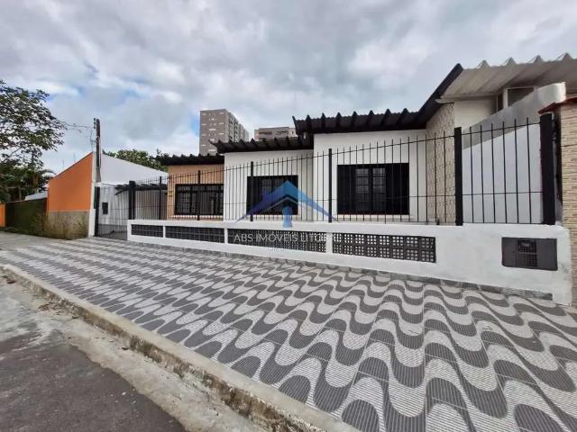 Casa / Sobrado para Venda em Praia Grande/SP Jardim Real 2 Quartos