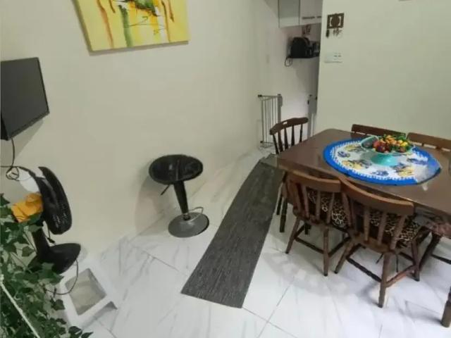Casa / Sobrado para Venda em Praia Grande/SP Jardim Real 2 Quartos