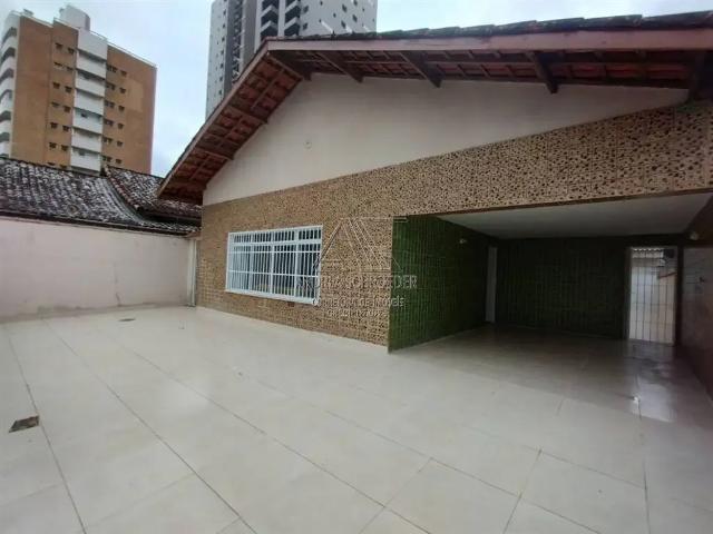Casa / Sobrado para Venda em Praia Grande/SP Jardim Real 3 Quartos