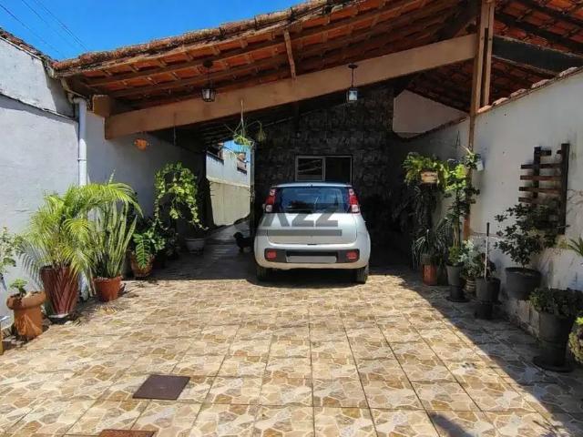 Casa / Sobrado para Venda em Praia Grande/SP Jardim Real 3 Quartos