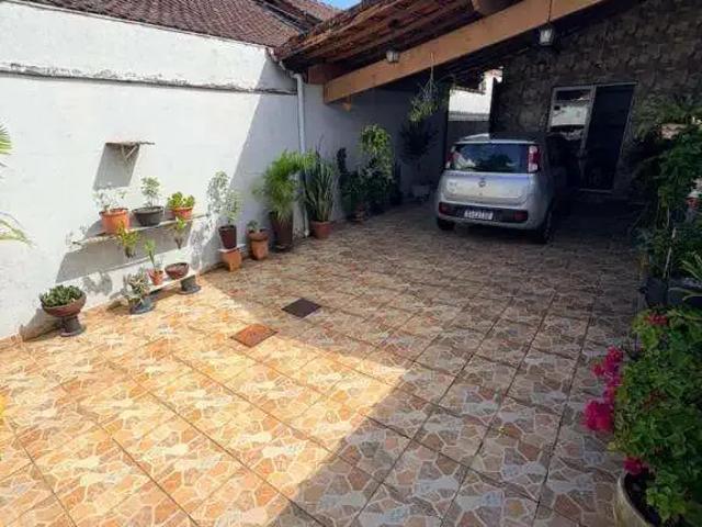 Casa / Sobrado para Venda em Praia Grande/SP Jardim Real 3 Quartos