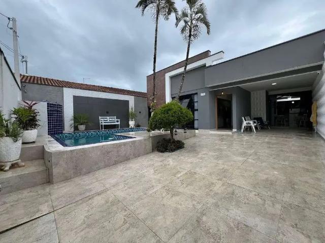 Casa / Sobrado para Venda em Praia Grande/SP Jardim Real 3 Quartos