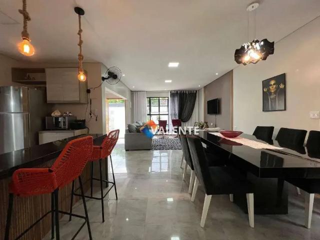 Casa / Sobrado para Venda em Praia Grande/SP Jardim Real 3 Quartos