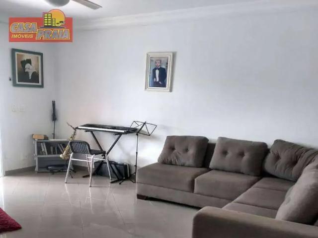 Casa / Sobrado para Venda em Praia Grande/SP Jardim Real 3 Quartos