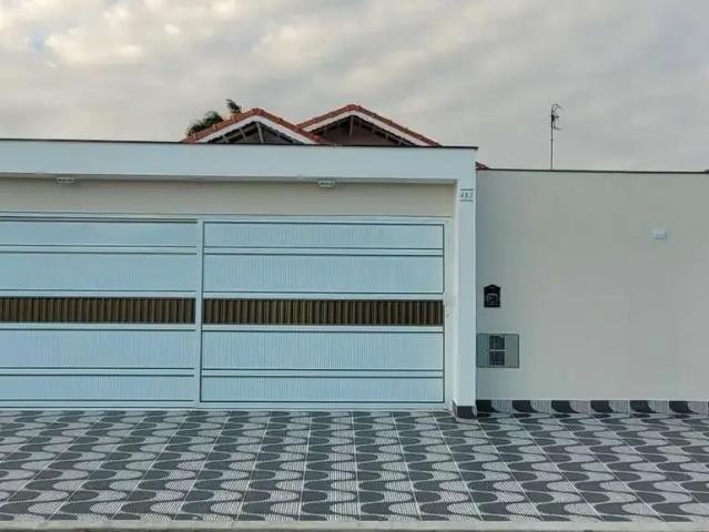 Casa / Sobrado para Venda em Praia Grande/SP Jardim Real 3 Quartos
