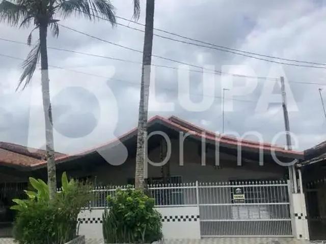 Casa / Sobrado para Venda em Praia Grande/SP Jardim Real 3 Quartos