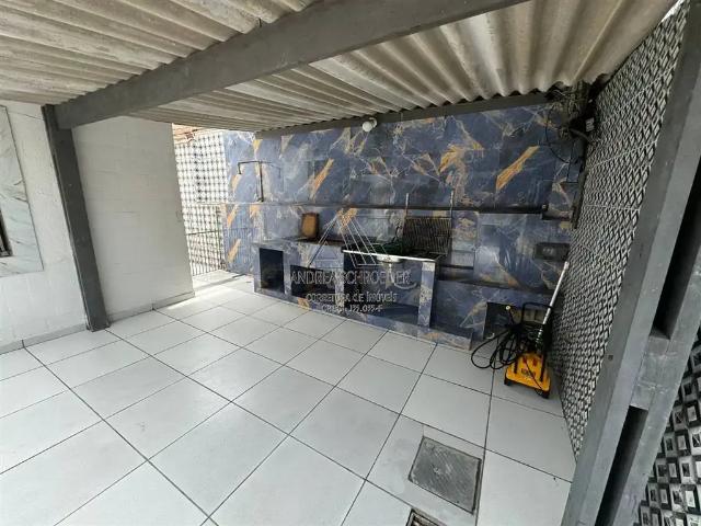 Casa / Sobrado para Venda em Praia Grande/SP Jardim Real 3 Quartos