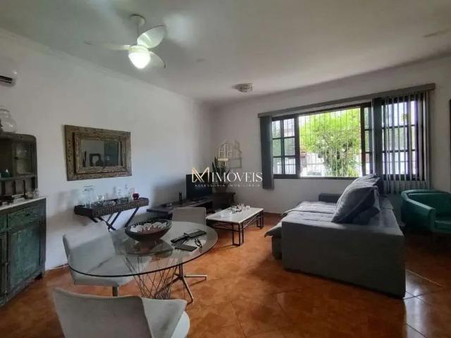 Casa / Sobrado para Venda em Praia Grande/SP Maracanã 3 Quartos