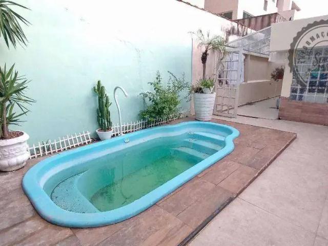 Casa / Sobrado para Venda em Praia Grande/SP Maracanã 3 Quartos
