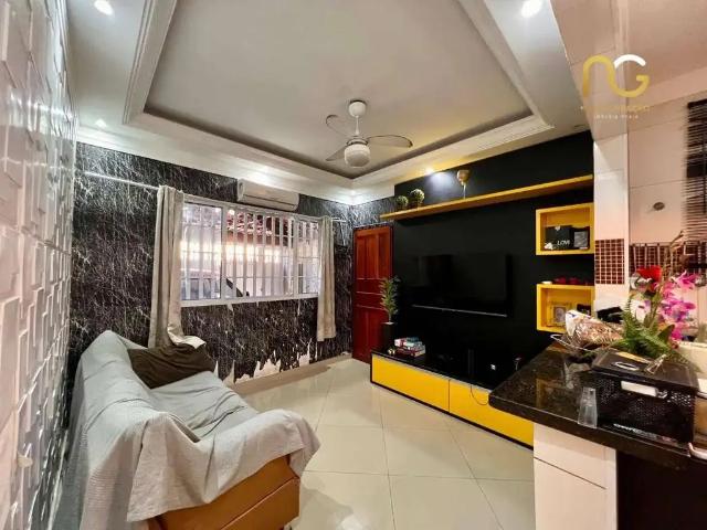 Casa / Sobrado para Venda em Praia Grande/SP Ocian 2 Quartos