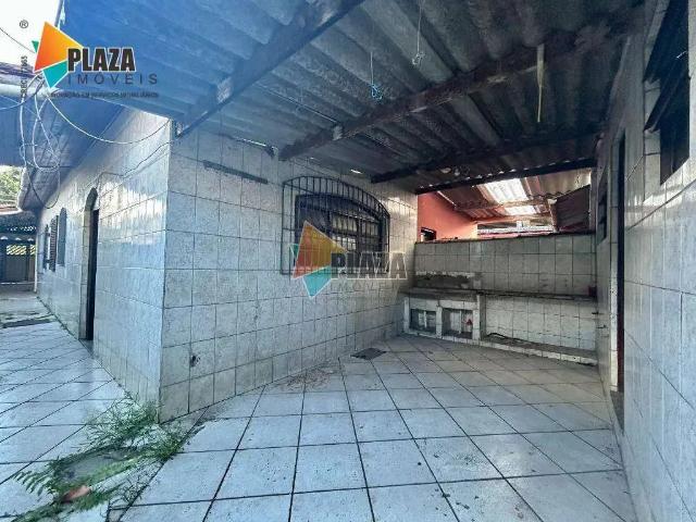 Casa / Sobrado para Venda em Praia Grande/SP Sítio do Campo 4 Quartos