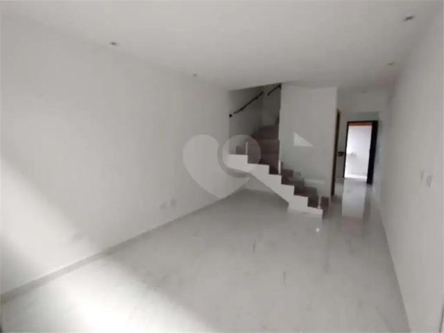 Casa / Sobrado para Venda em Praia Grande/SP Sítio do Campo 2 Quartos