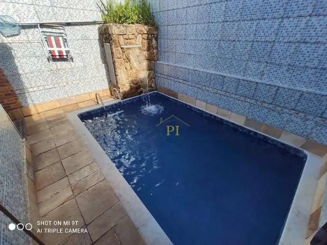 Casa / Sobrado para Venda em Praia Grande/SP Solemar 2 Quartos