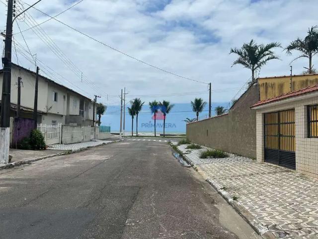 Casa / Sobrado para Venda em Praia Grande/SP Solemar 2 Quartos