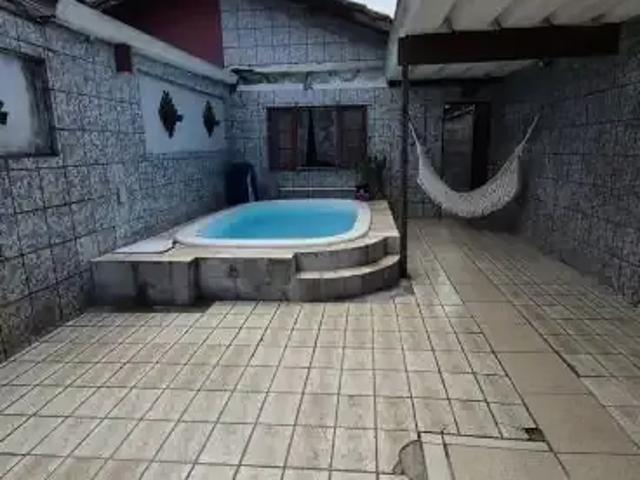 Casa / Sobrado para Venda em Praia Grande/SP Solemar 2 Quartos