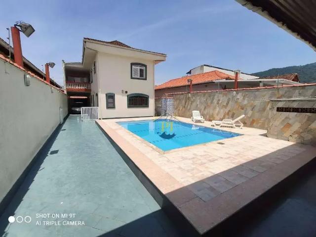 Casa / Sobrado para Venda em Praia Grande/SP Solemar 3 Quartos