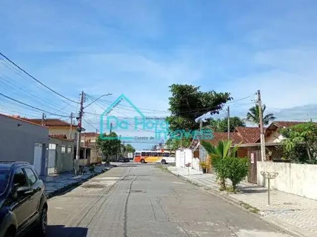 Casa / Sobrado para Venda em Praia Grande/SP Solemar 3 Quartos