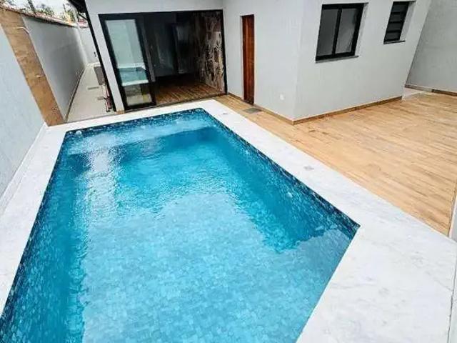 Casa / Sobrado para Venda em Praia Grande/SP Solemar 3 Quartos