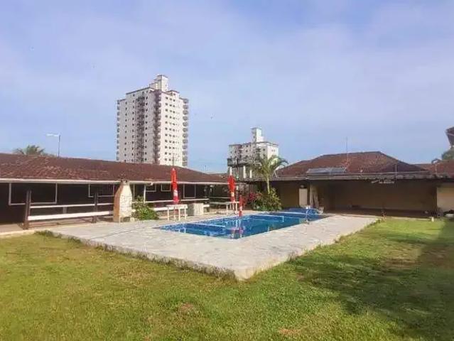 Casa / Sobrado para Venda em Praia Grande/SP Solemar 3 Quartos