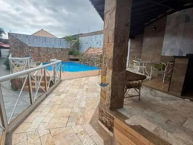 Casa / Sobrado para Venda em Praia Grande/SP Solemar 3 Quartos