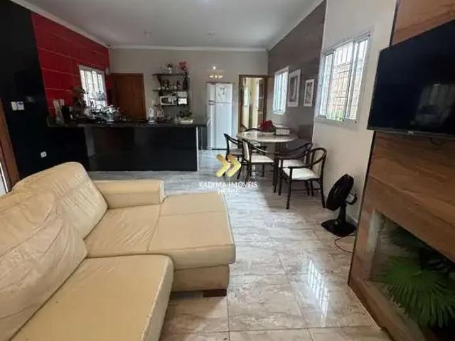 Casa / Sobrado para Venda em Praia Grande/SP Solemar 3 Quartos