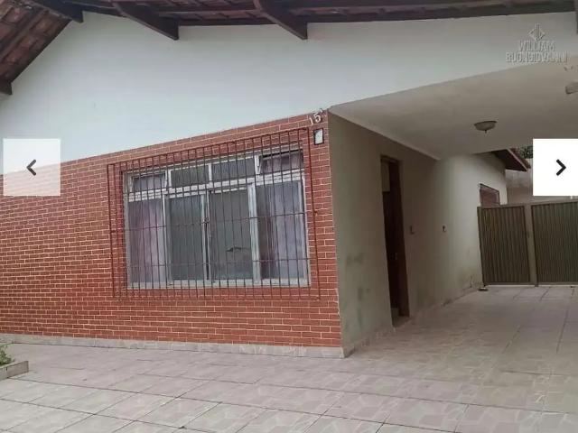 Casa / Sobrado para Venda em Praia Grande/SP Solemar 3 Quartos