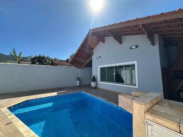 Casa / Sobrado para Venda em Praia Grande/SP Solemar 3 Quartos