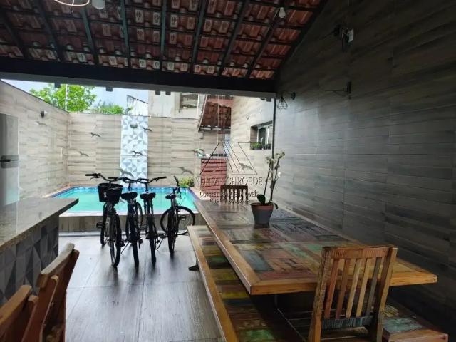 Casa / Sobrado para Venda em Praia Grande/SP Solemar 3 Quartos